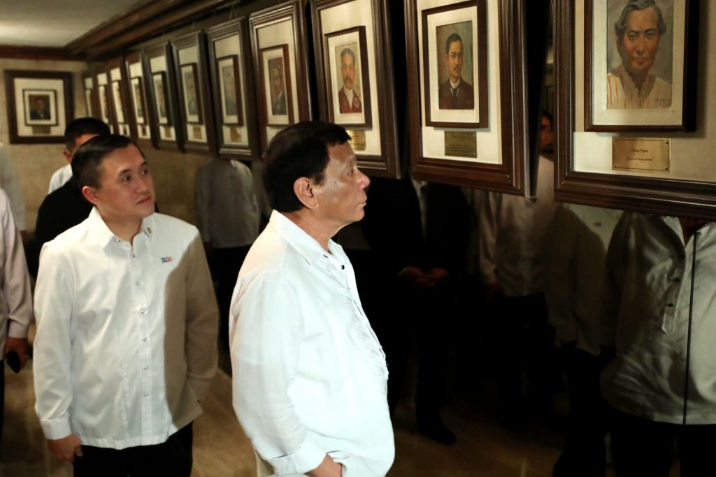 Pres. Duterte's Portrait Painting By Artist Mart Bongabong [IN PHOTOS]
